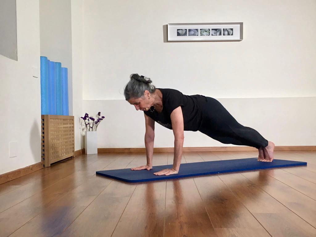 Corso Pilates: Leg Pull Prone tutorial | Jolita Trahan | Mat You Can